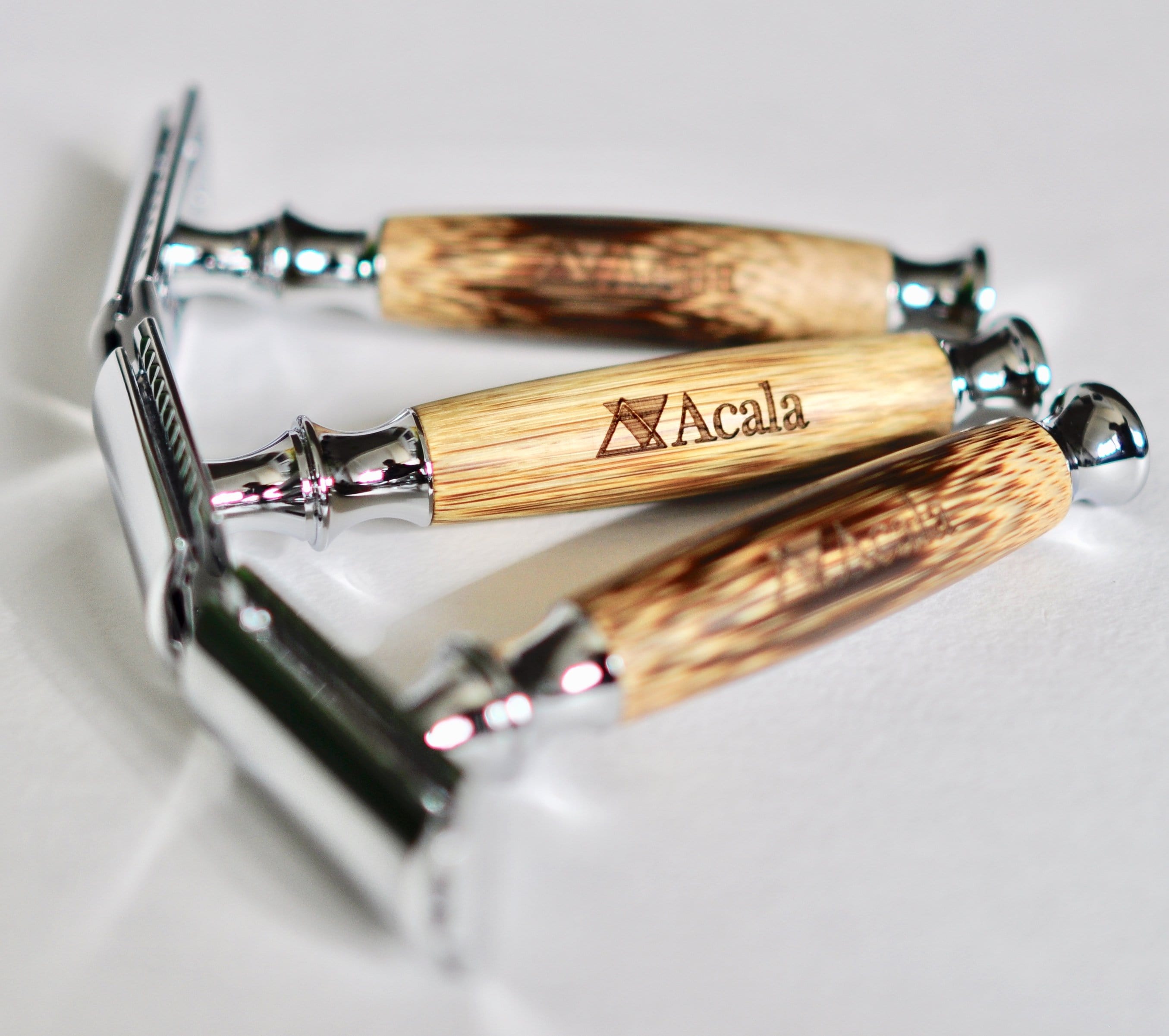 Safety Razor with Bamboo Wood Handle (with blades) | Plastic-Free - Acala